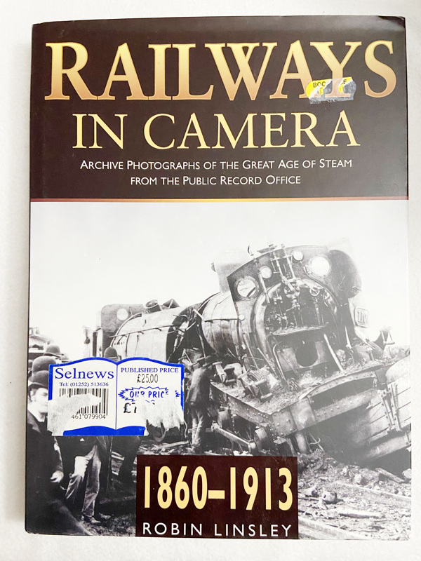 1997 HC Railways In Camera by Robin, Linsley - Books