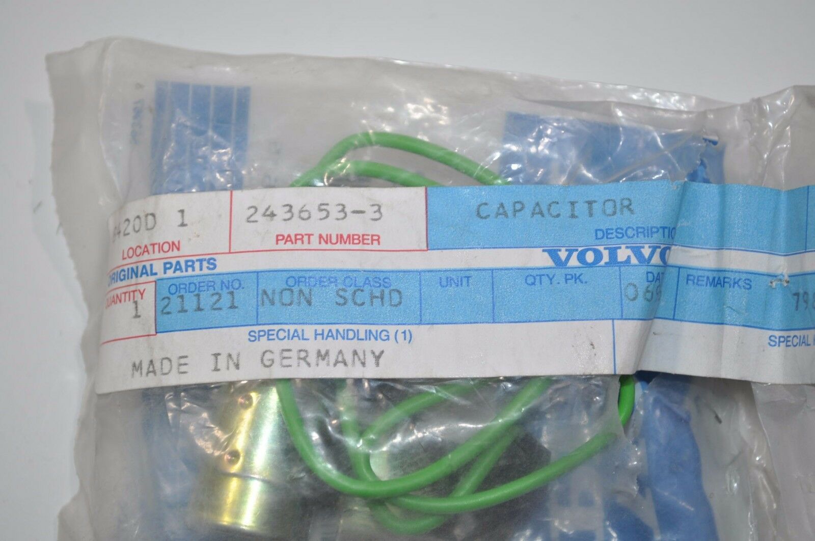 NEW Genuine Volvo Penta OEM Capacitor Condenser Part# 243653-3 - Other