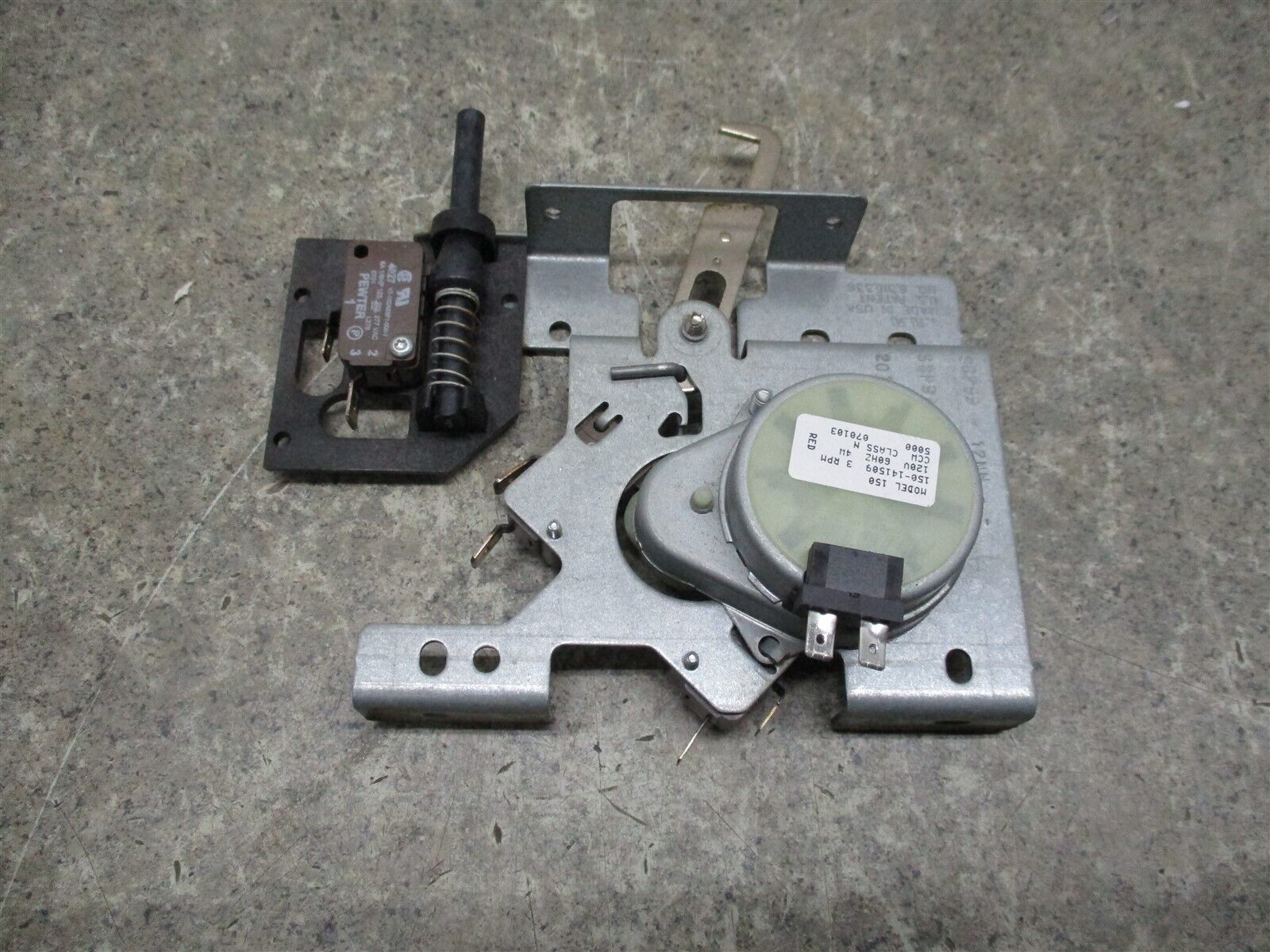 WOLF OVEN DOOR LOCK PART # 800263C - Cooking Appliance Parts