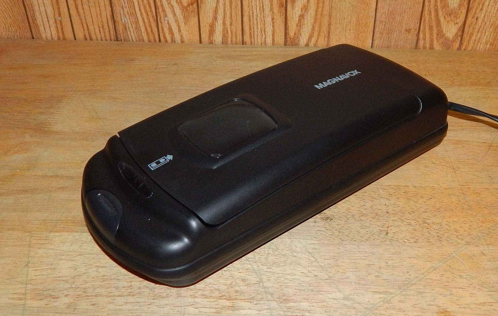 Magnavox VHS Tape Rewinder VHS VCR Tape Rewinder - Other