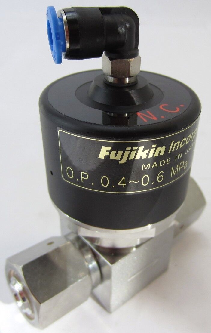 Fujikin 095131 Pneumatic Valve O.P. 0.4.~0.6. MPa Type N.C. 316L New ...