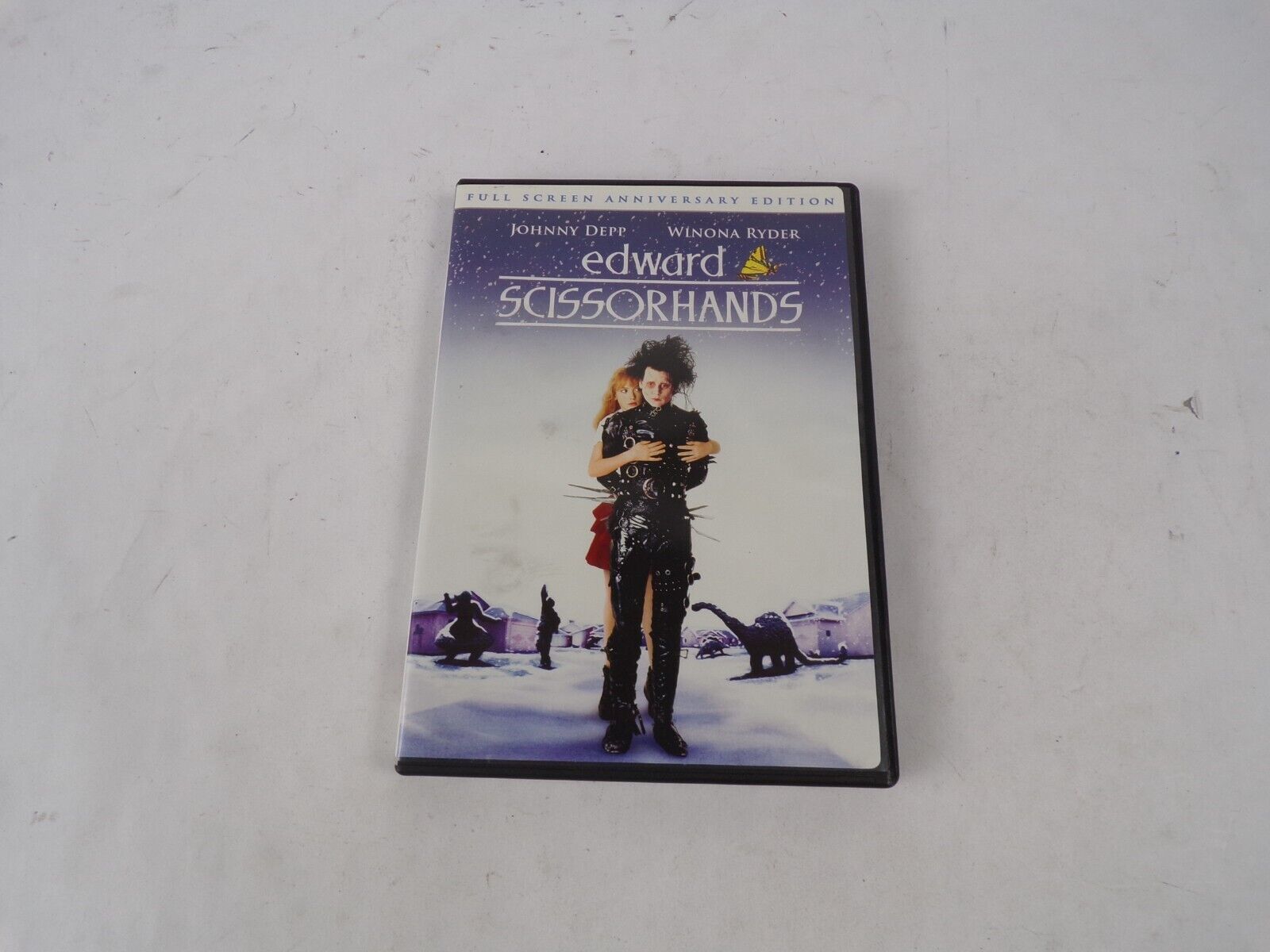 Edward Scissorhands Johnny Depp Winona Ryder Full Screen Anniversary ...