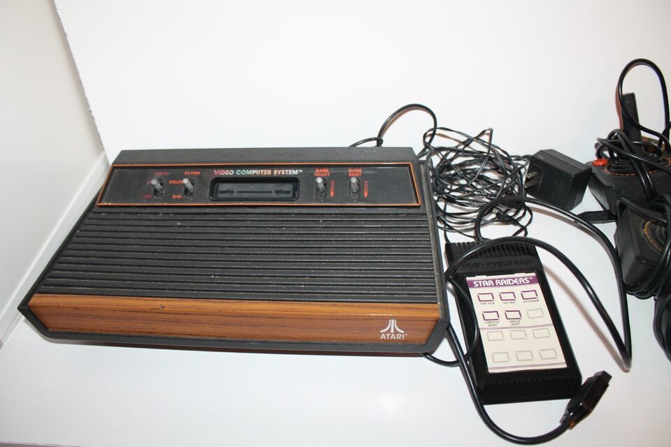 Atari 2600 Console System with Controllers Paddles Wood Grain - Video ...