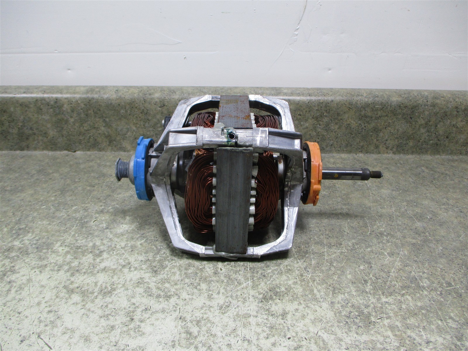 MAYTAG DRYER MOTOR RUST PART # W10490997 - Washer & Dryer Parts