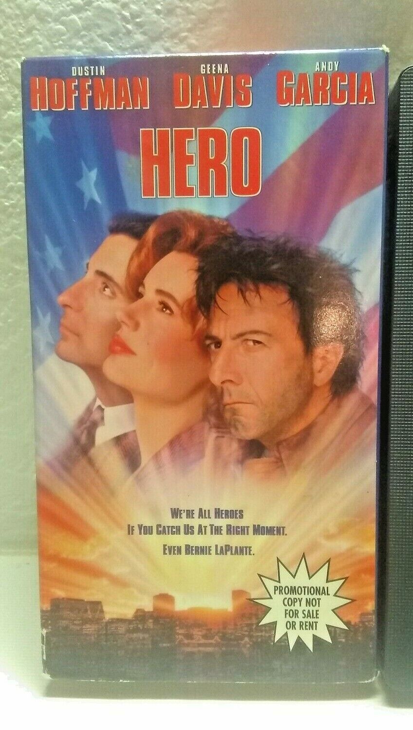 Hero (1992) - VHS VCR Video Tape Dustin Hoffman - Geena Davis Screener ...
