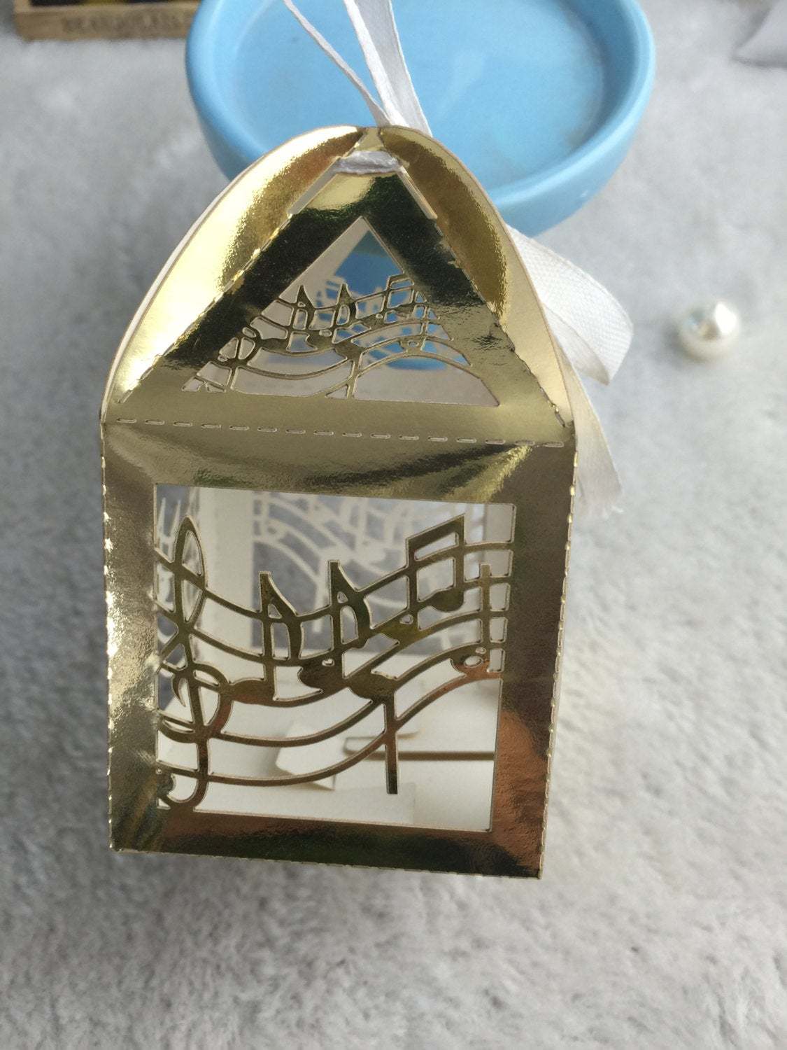 100pcs Music Note Metallic Gold Laser Cut Candy Box with ribbon,Wedding ...