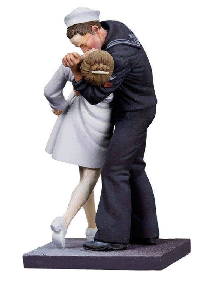 1/32 54mm Resin Model Kit War is Over 1945 WW2 Pin Up Unpainted - Figures