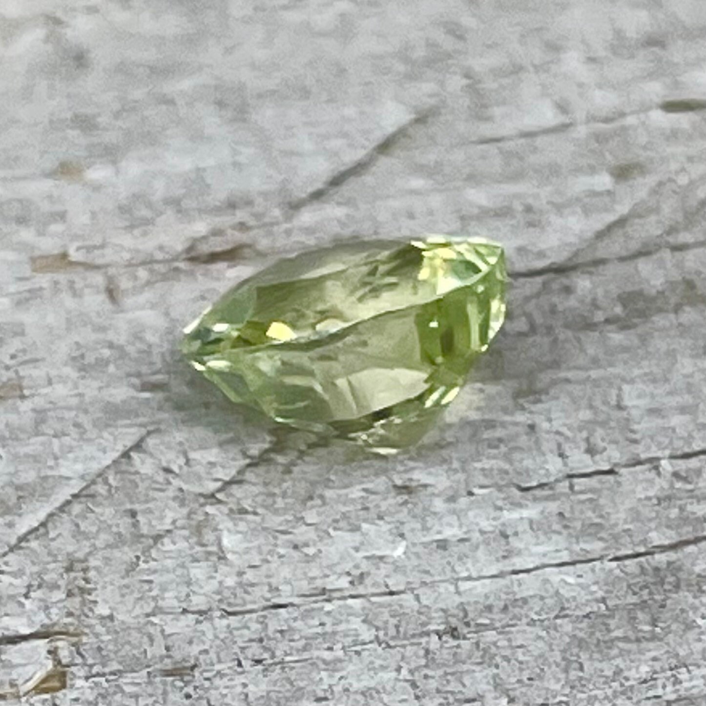 Natural Green Sapphire | Trillion Cut | 1.02 Carat | 6.03x5.18 mm ...