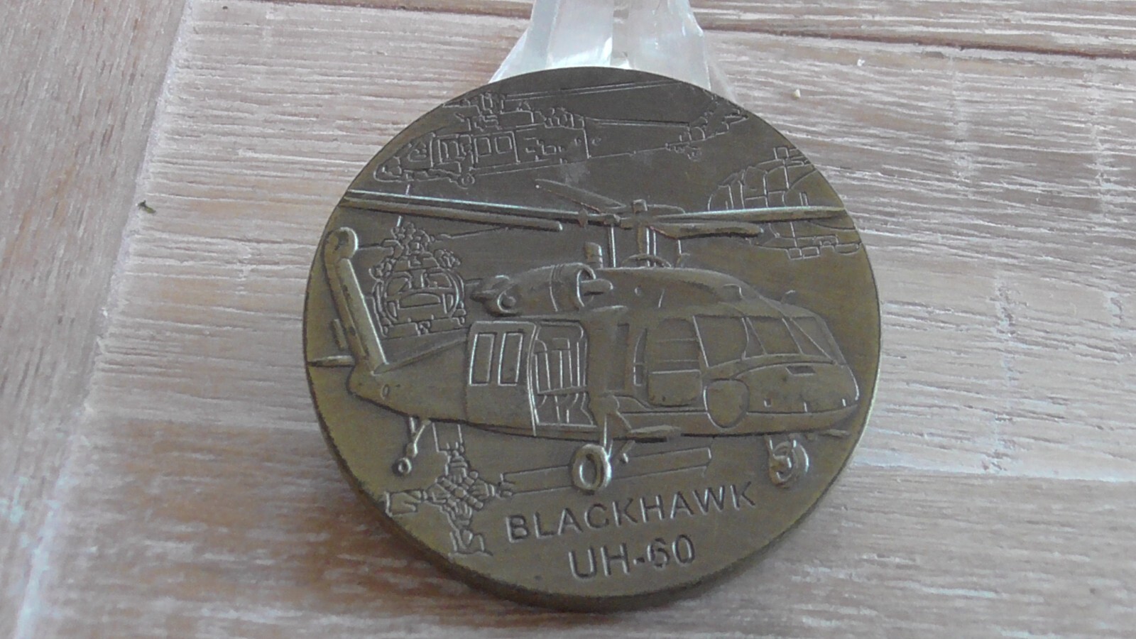 US Army Sikorski Black Hawk UH-60 Helicopter Challenge Coin #B680 ...