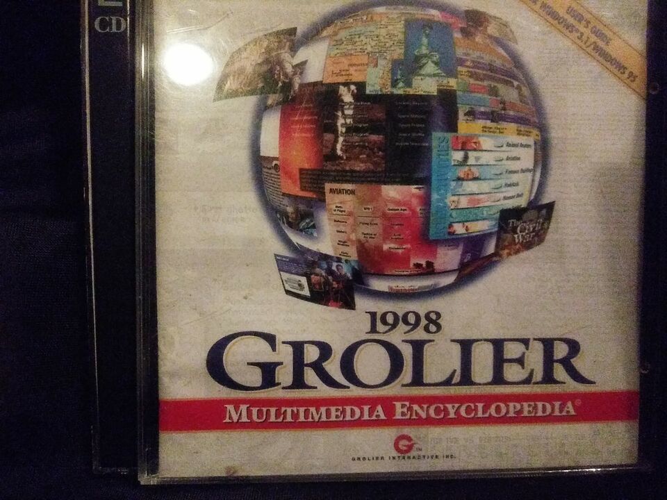 1998 Grolier MULTIMEDIA ENCYCLOPEDIA - PC Software - Software