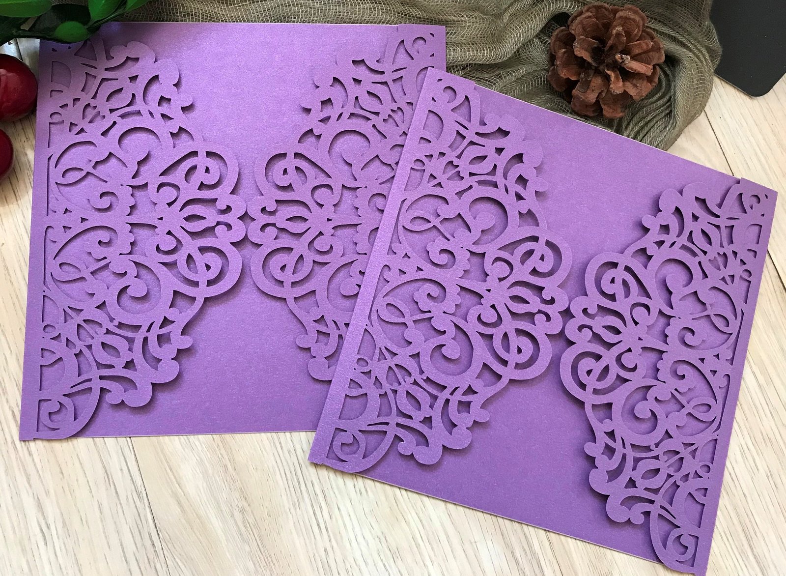 50pcs Purple laser cut wedding invitations cards,Laser Cut Invitation ...