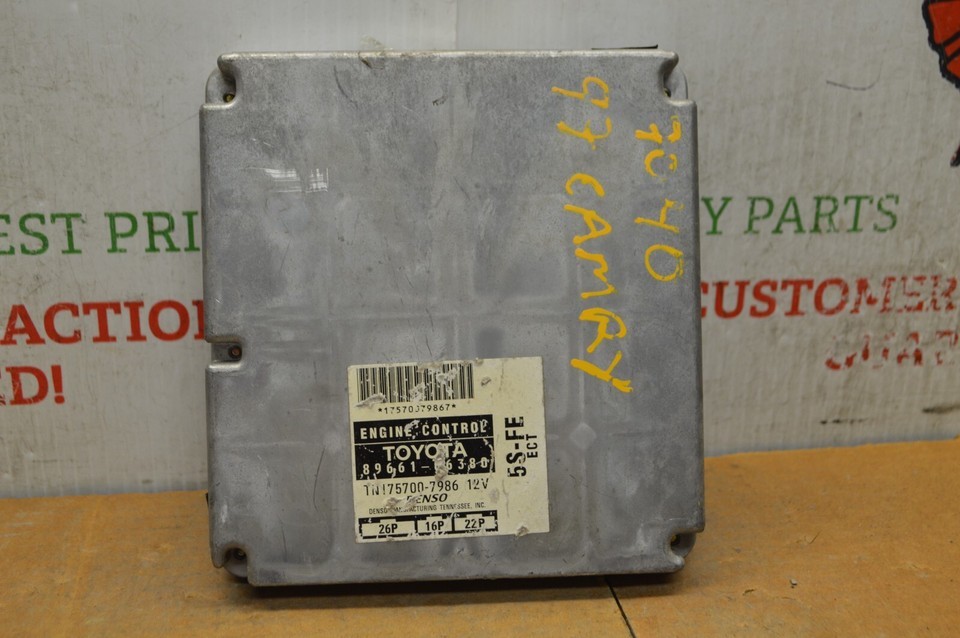 1997 Toyota Camry Engine Control Unit ECU 8966106380 Module 24-4F7 ...