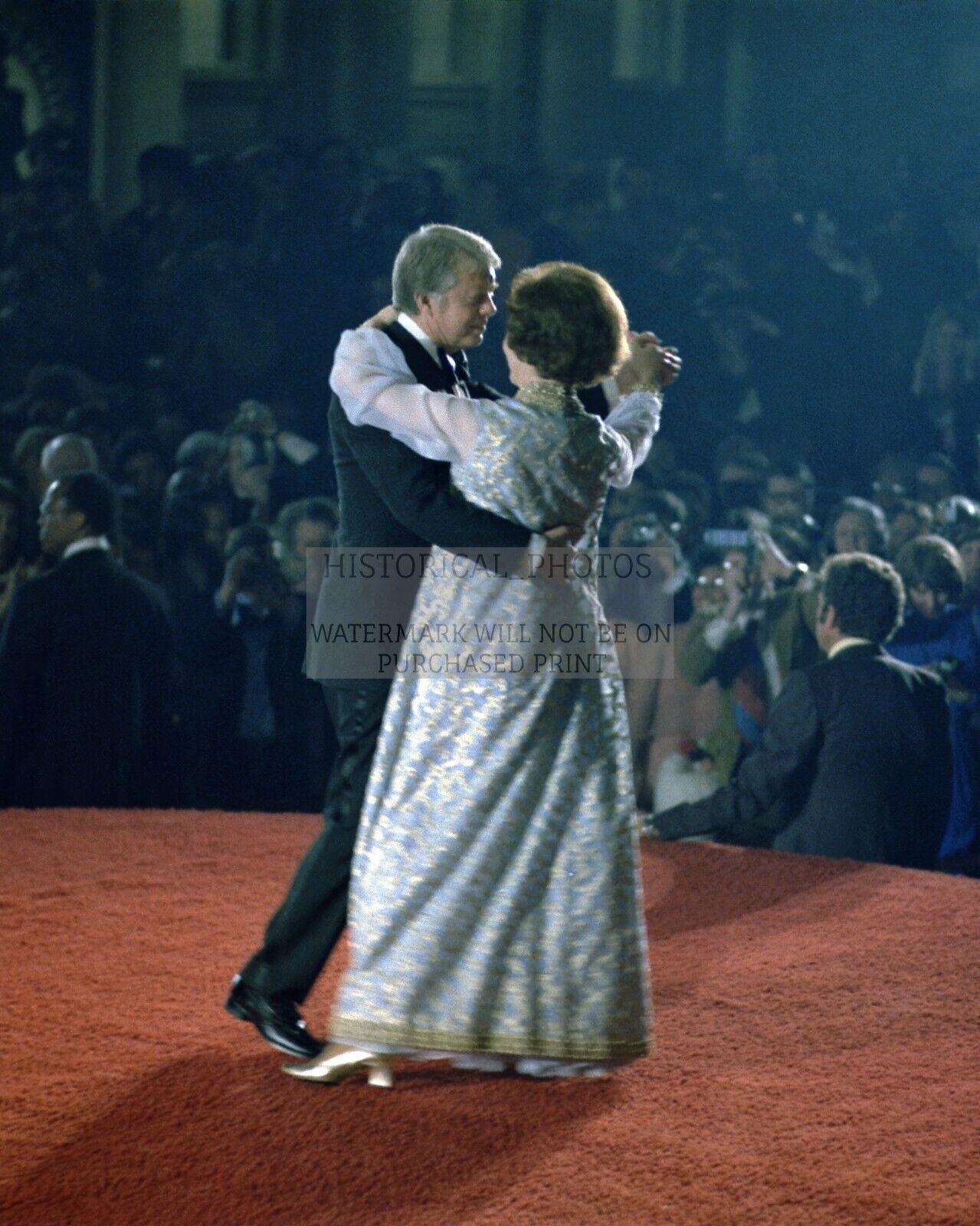 PRESIDENT JIMMY CARTER AND ROSALYNN DANCING AT INAUGURAL BALL 8X10 ...