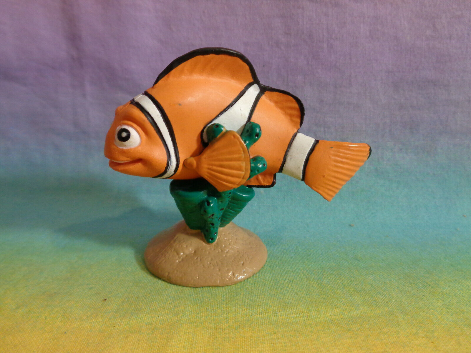 Disney Pixar Finding Nemo Clown Fish Nemo PVC Figure - Finding Nemo