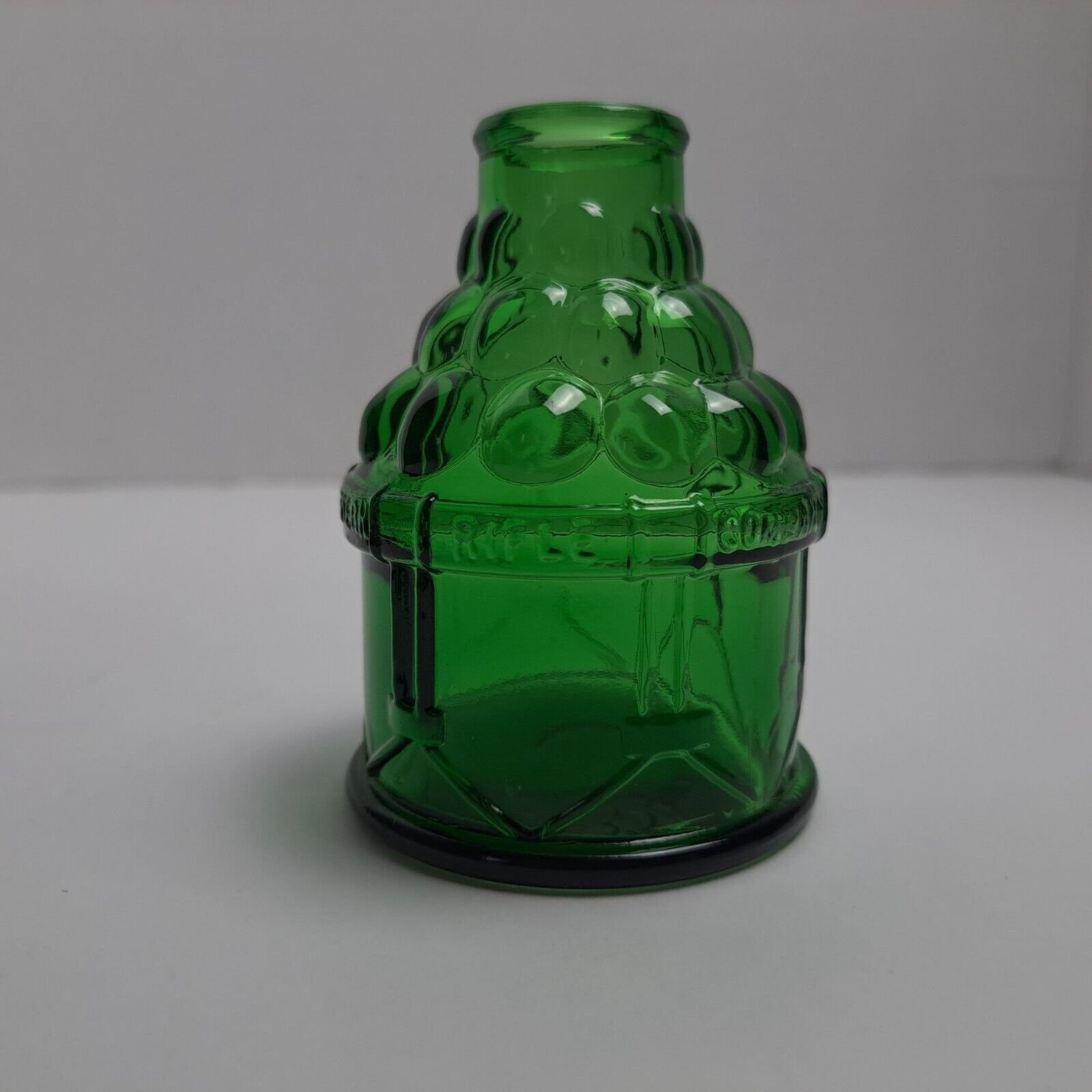 Wheaton NJ Western Herb Finley Rifle Company Green Glass Salt Pepper ...