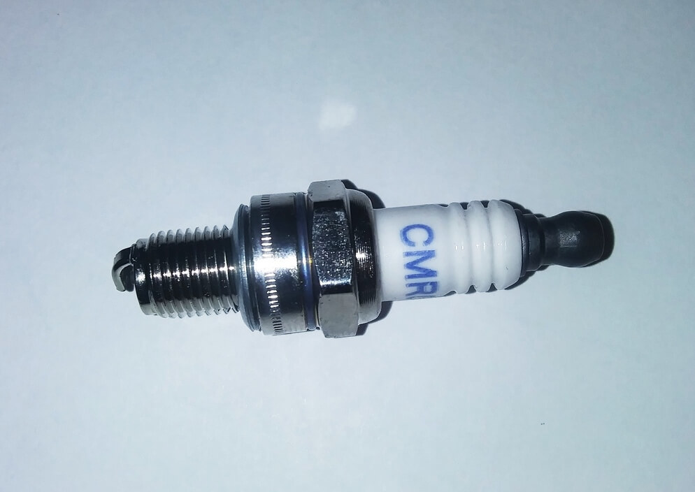 Honda 31915-Z0H-0031 Spark Plug - Lawn Mower Parts