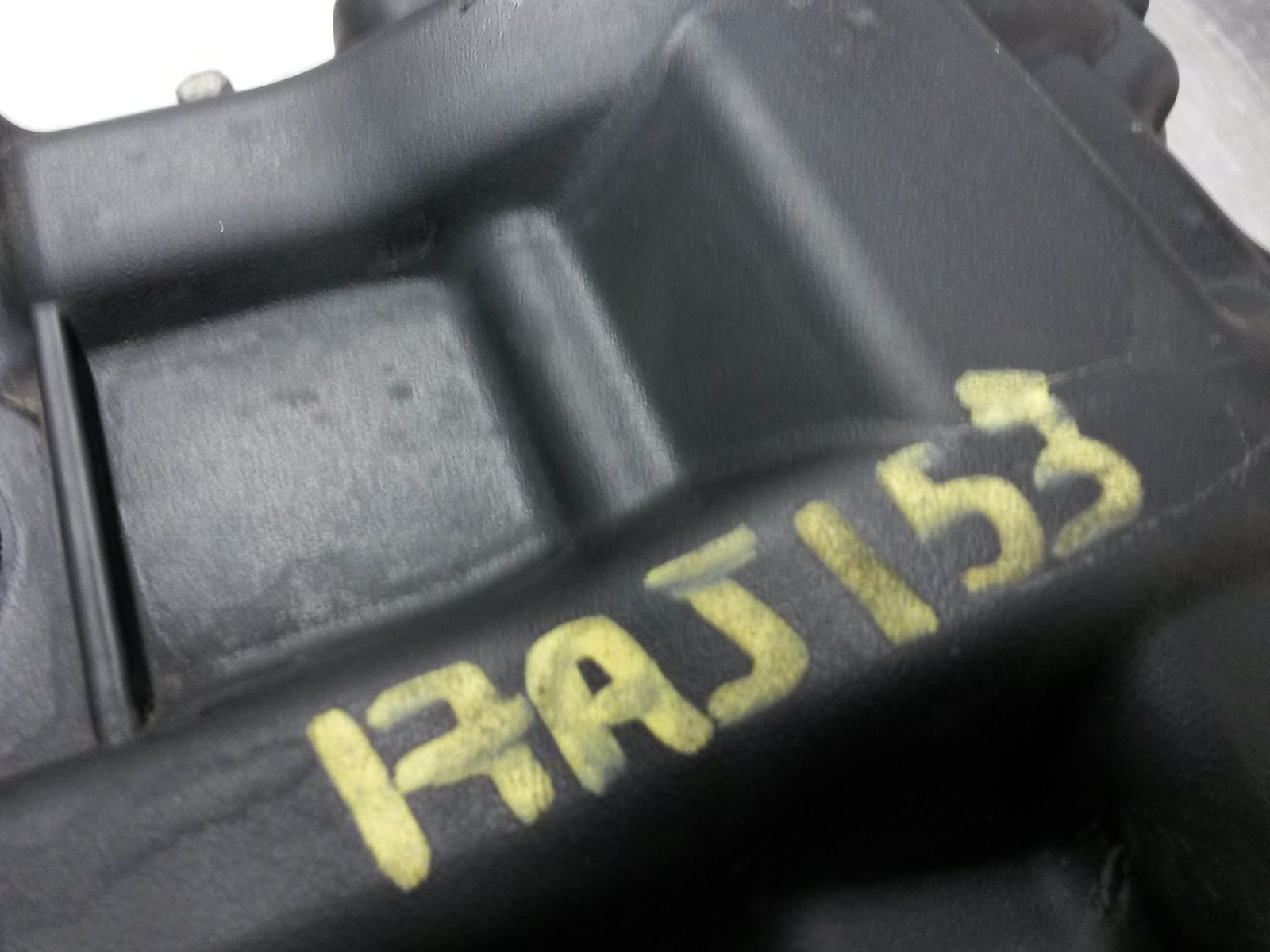 Right Valve Cover For 14-17 Dodge Journey 3.6 05184068AN - Rocker ...