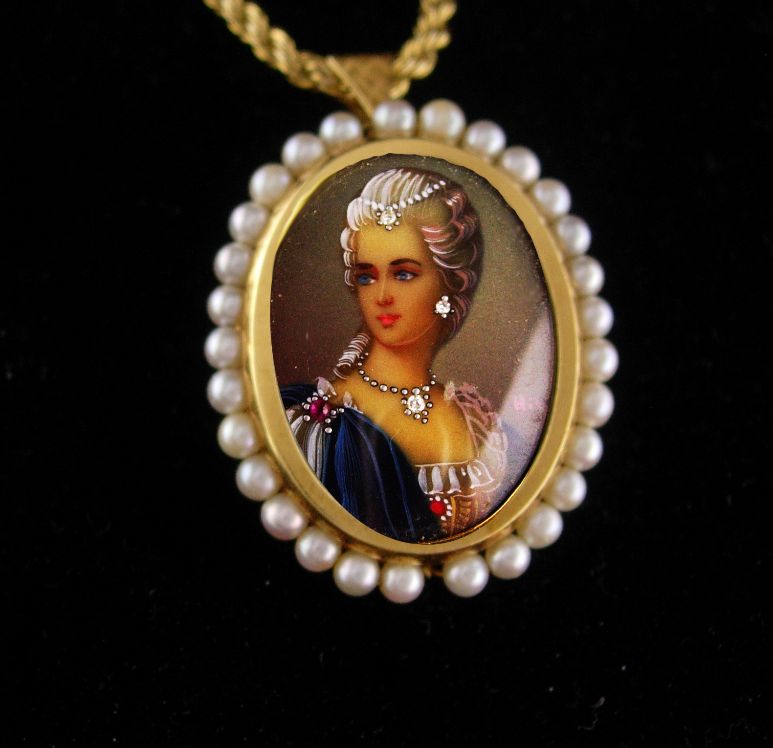 18k gold cameo pendant / Victorian portrait genuine diamond / Corletto ...
