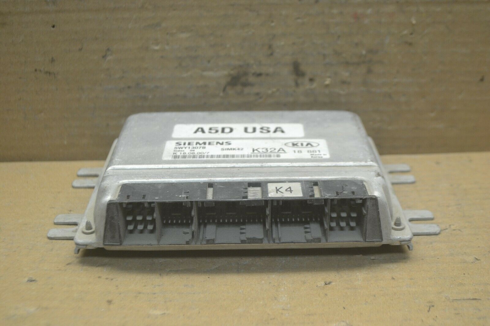 2001 Kia Rio Engine Control Unit ECU 5WY1307B Module 225-2d2 - Car ...