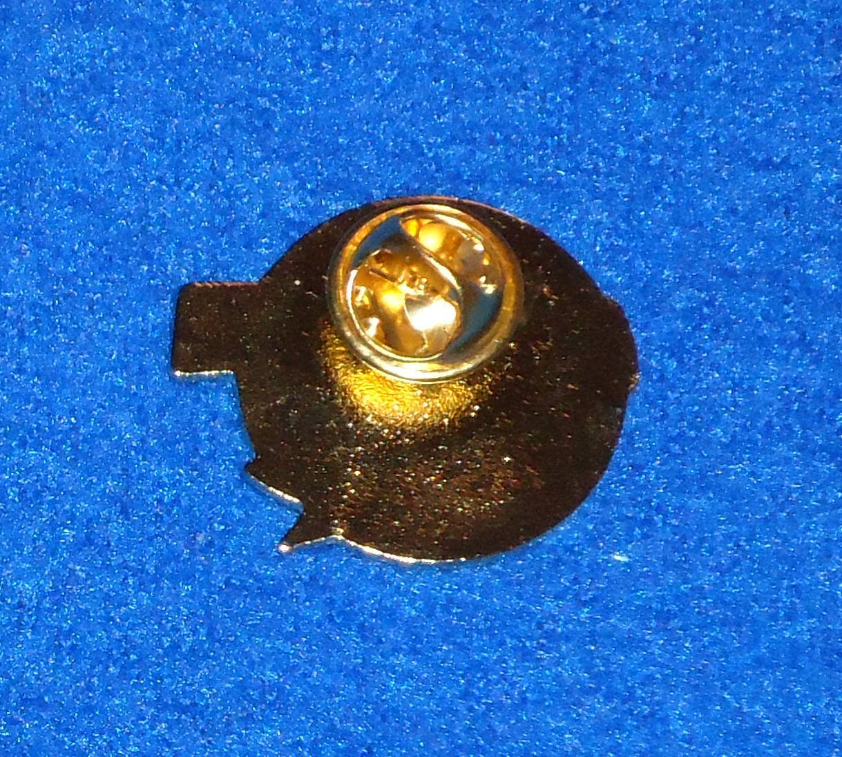 2016 CARNIVAL CRUISE SHIP VIFP CLUB FUNNEL PIN + BONUS DREAM SHIP DECK ...