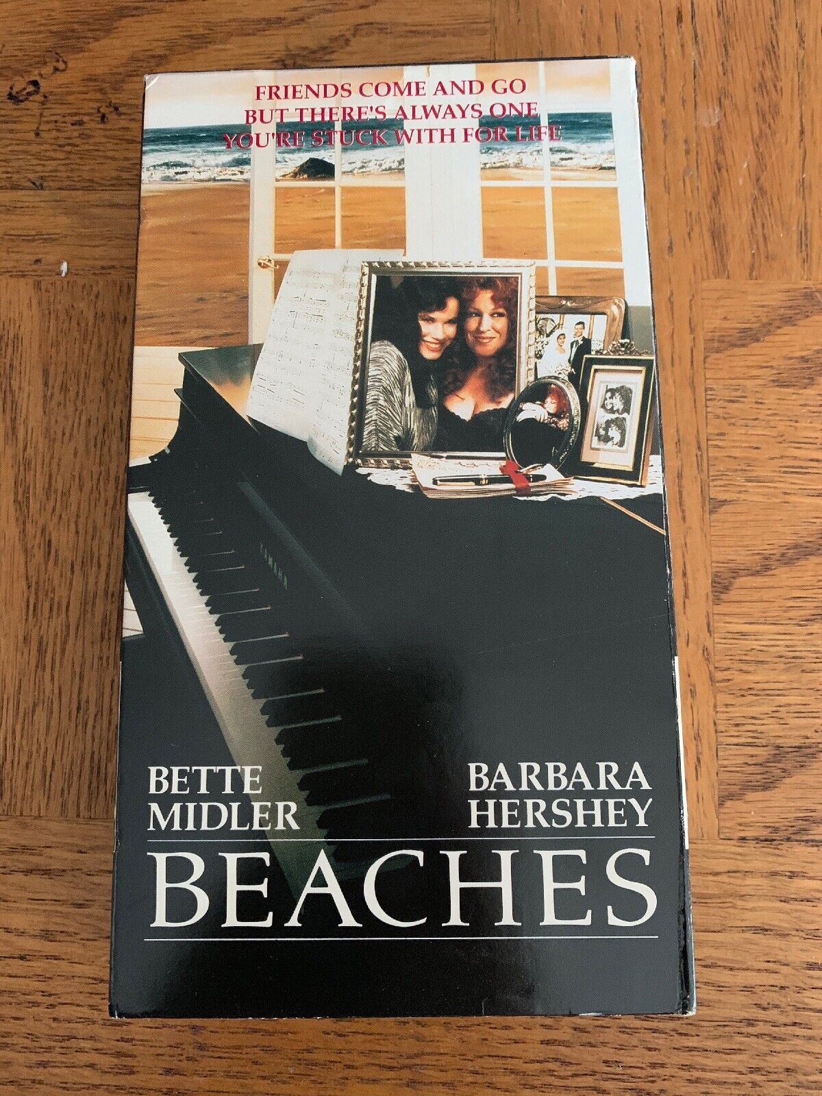 Beaches VHS - VHS Tapes