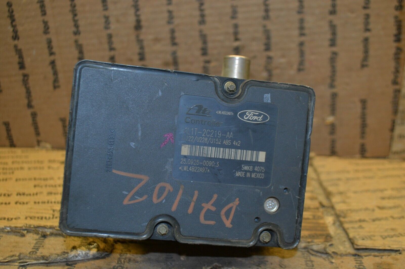 03-04 Ford Expedition ABS Pump Control OEM 4L1T2C219AA Module 133-10b2 ...