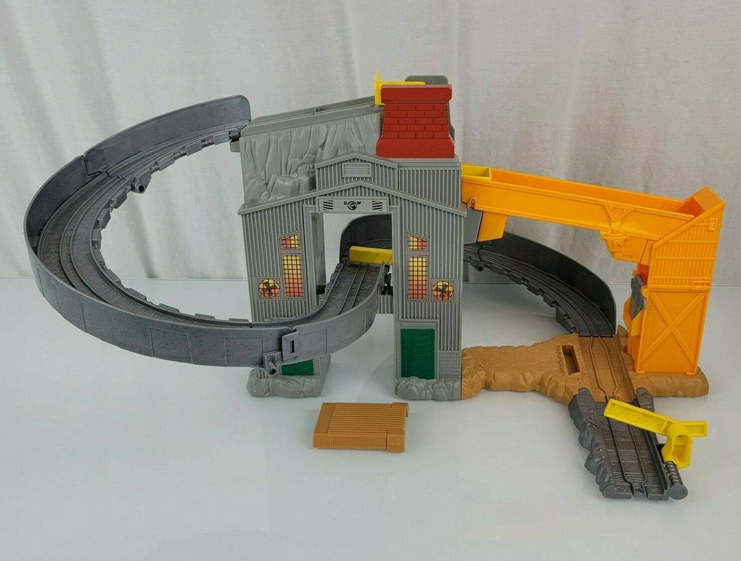 Fisher-Price Thomas & Friends Take-n-Play Twist & Tumble Cargo Drop ...