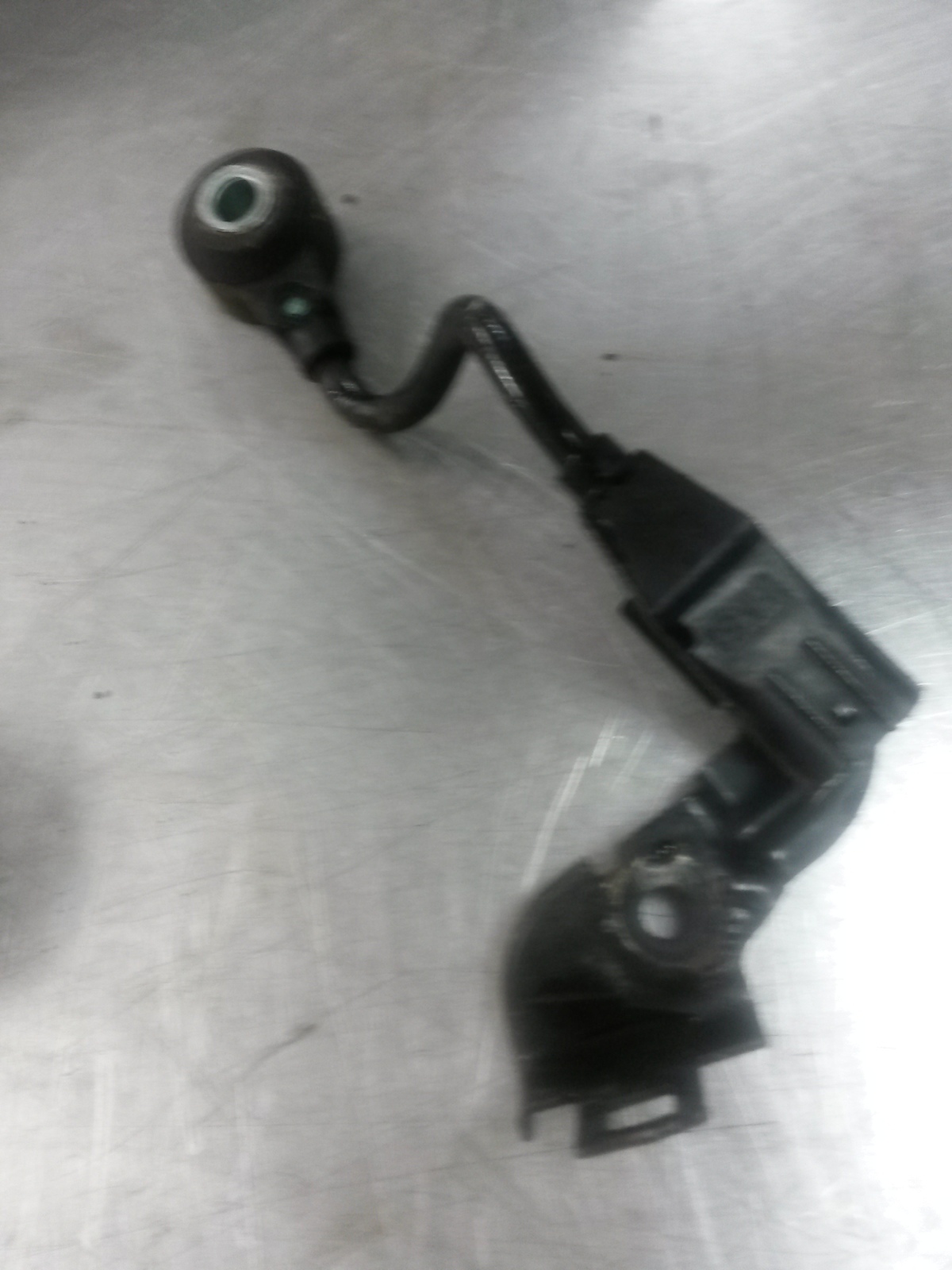 Knock Detonation Sensor For 01-05 Honda Civic 1.7 - Engine Sensors ...