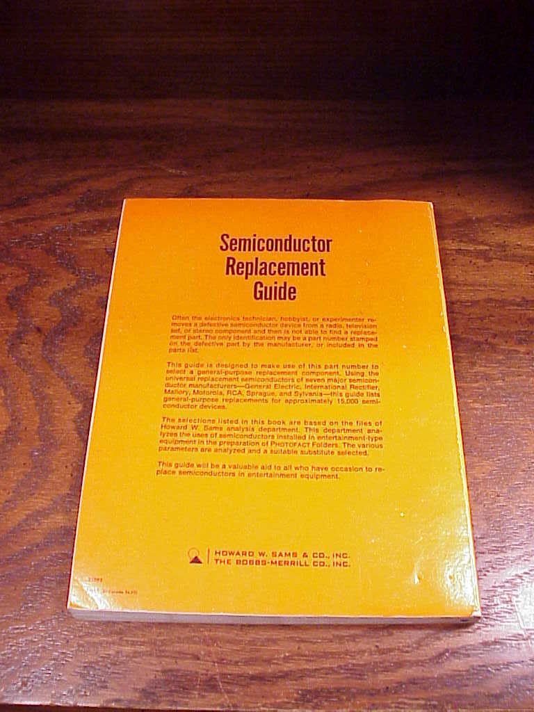 1975 Sams Semiconductor Replacement Guide Book, no. 21092 - Books