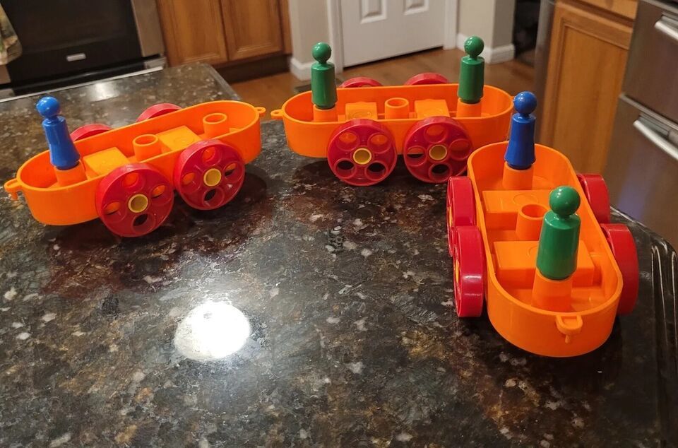 Vintage 1976 Tupperware Toys Amphibio Sand Bath Building Train Orange ...