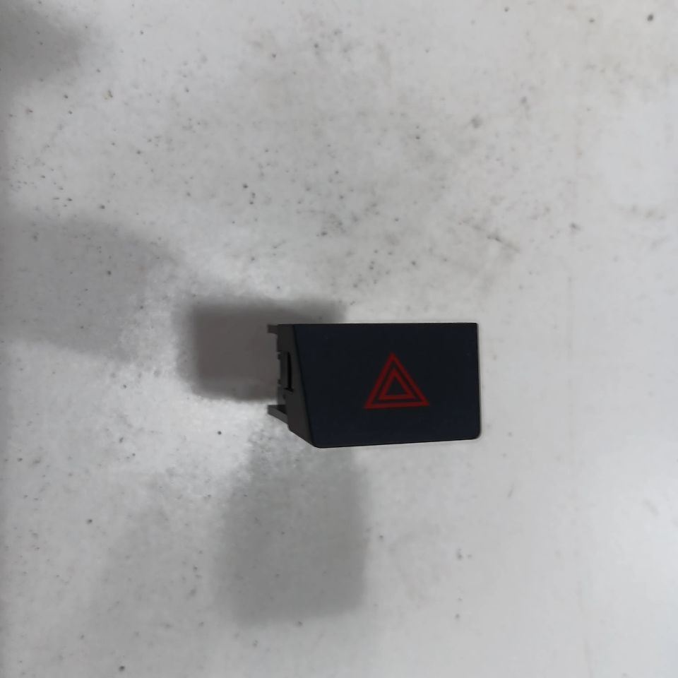Nissan Versa Hazard Switch 4 Way Flasher Button 2023 2022 2021 2020 ...