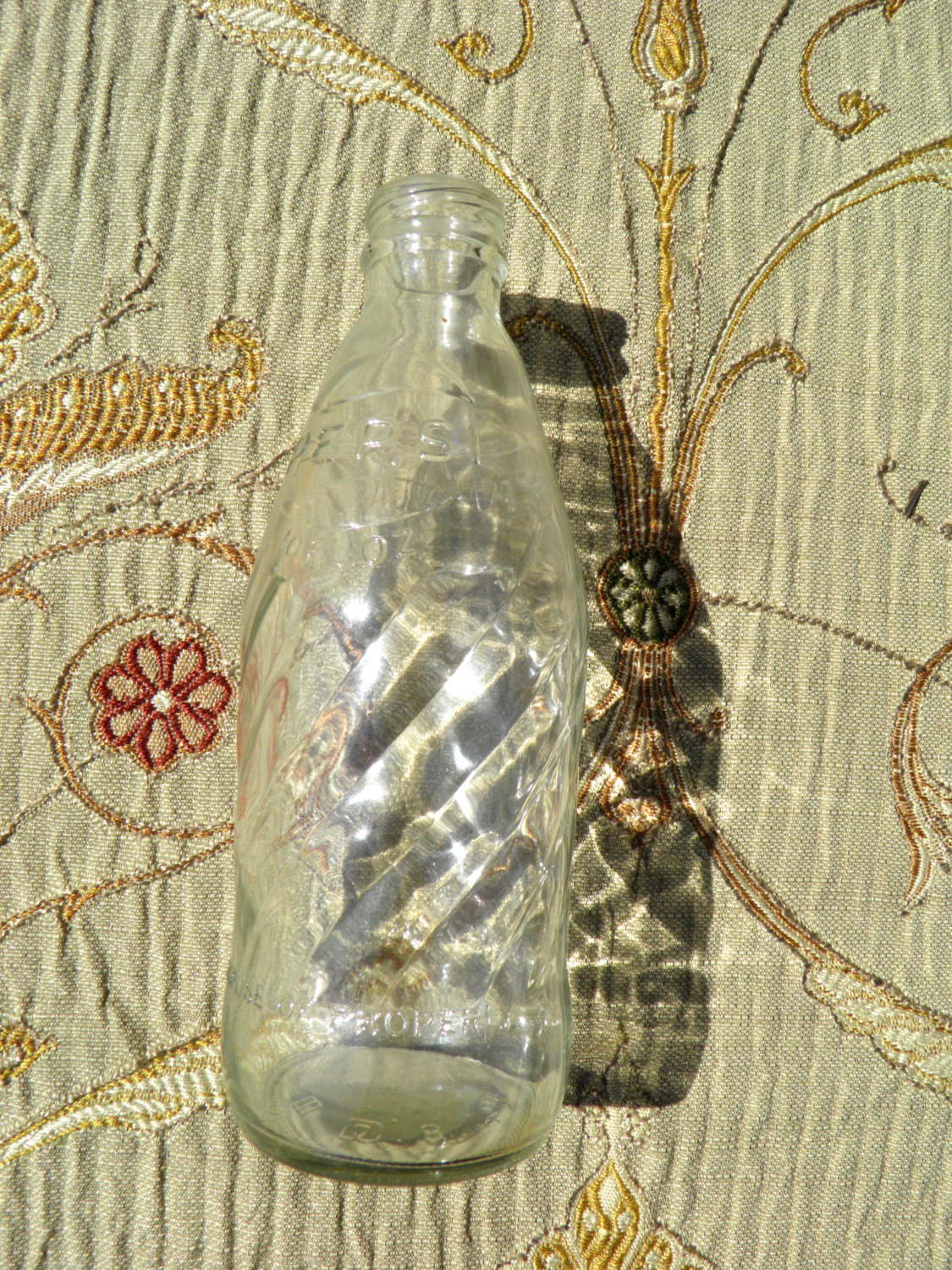Vintage Pepsi Memorabilia - Pepsi Clear Glass Bottle - Twist Off Top ...