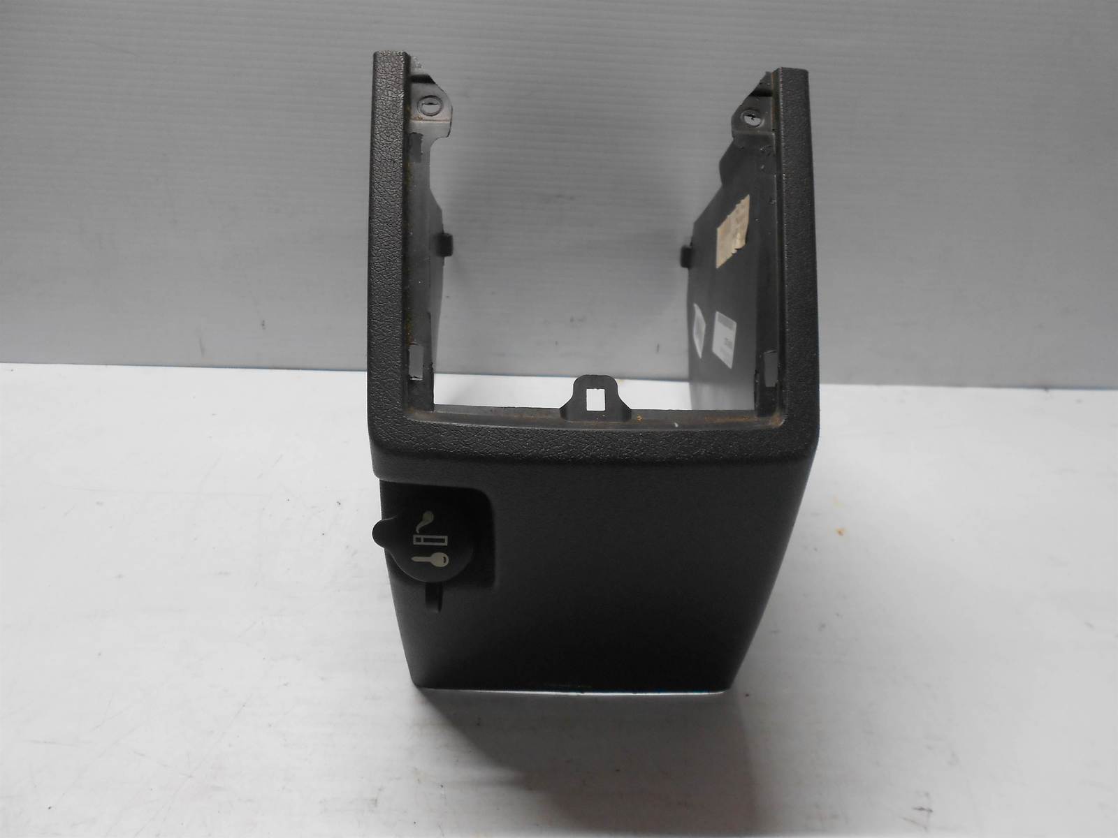 2007-2009 DODGE CALIBER CENTER CONSOLE UNDER SHIFTER COVER TRIM - Trim