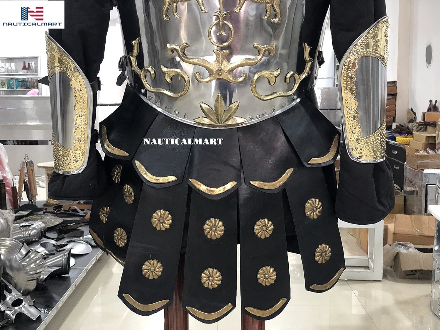 Medieval Armour Greek Muscle Armor Muscular Hunting Ancient Roman ...