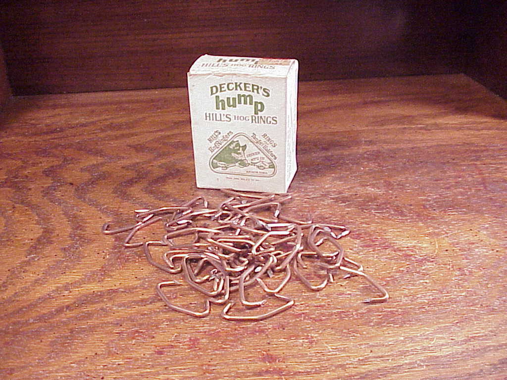 Old Box of Decker's Hump Hill's Hog Nose Rings, no. 3, Coppered Wire ...