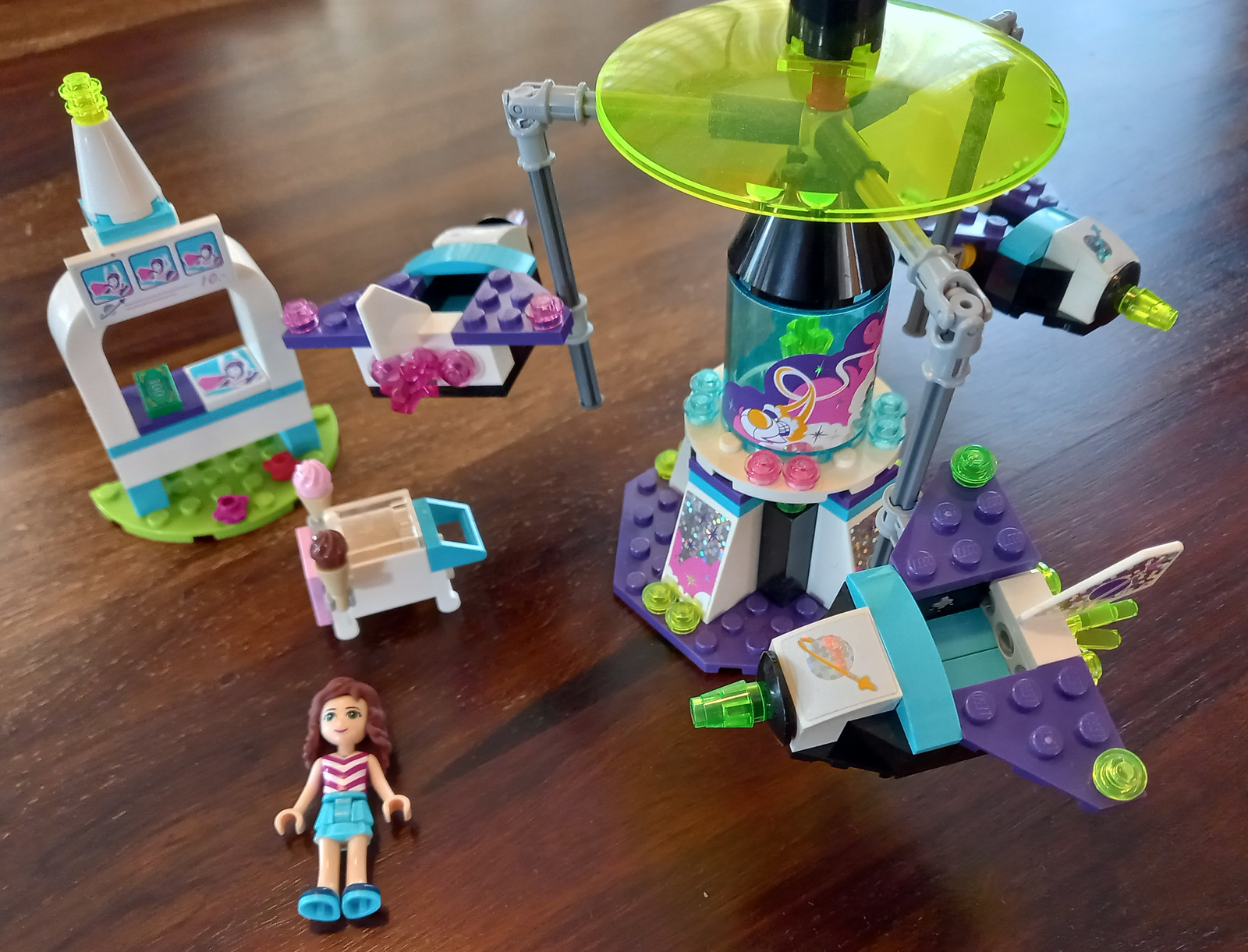 LEGO Friends Amusement Park Space Ride 41128 + Instructions Manual ...
