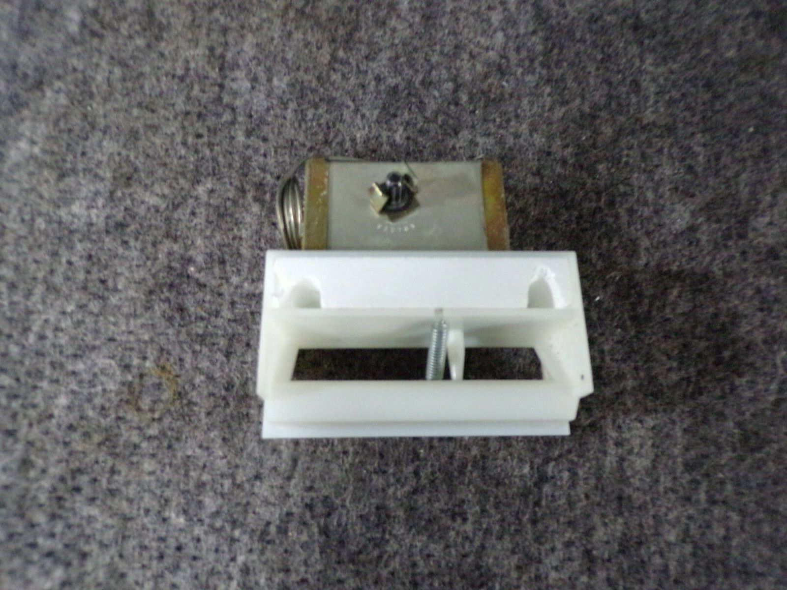 WR9X522 GE REFRIGERATOR DAMPER ASSEMBLY - Refrigerator & Freezer Parts