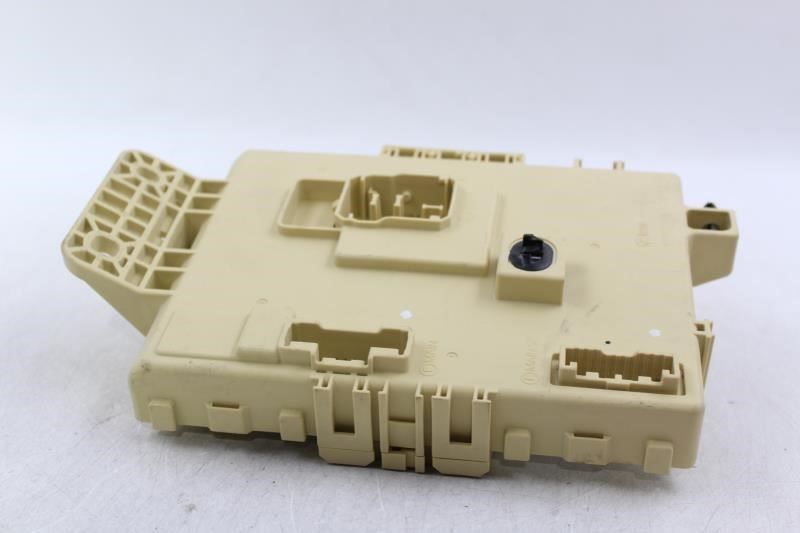2020 KIA TELLURIDE Chassis ECMJ unction Fuse Box BCM Module OEM #26587 ...