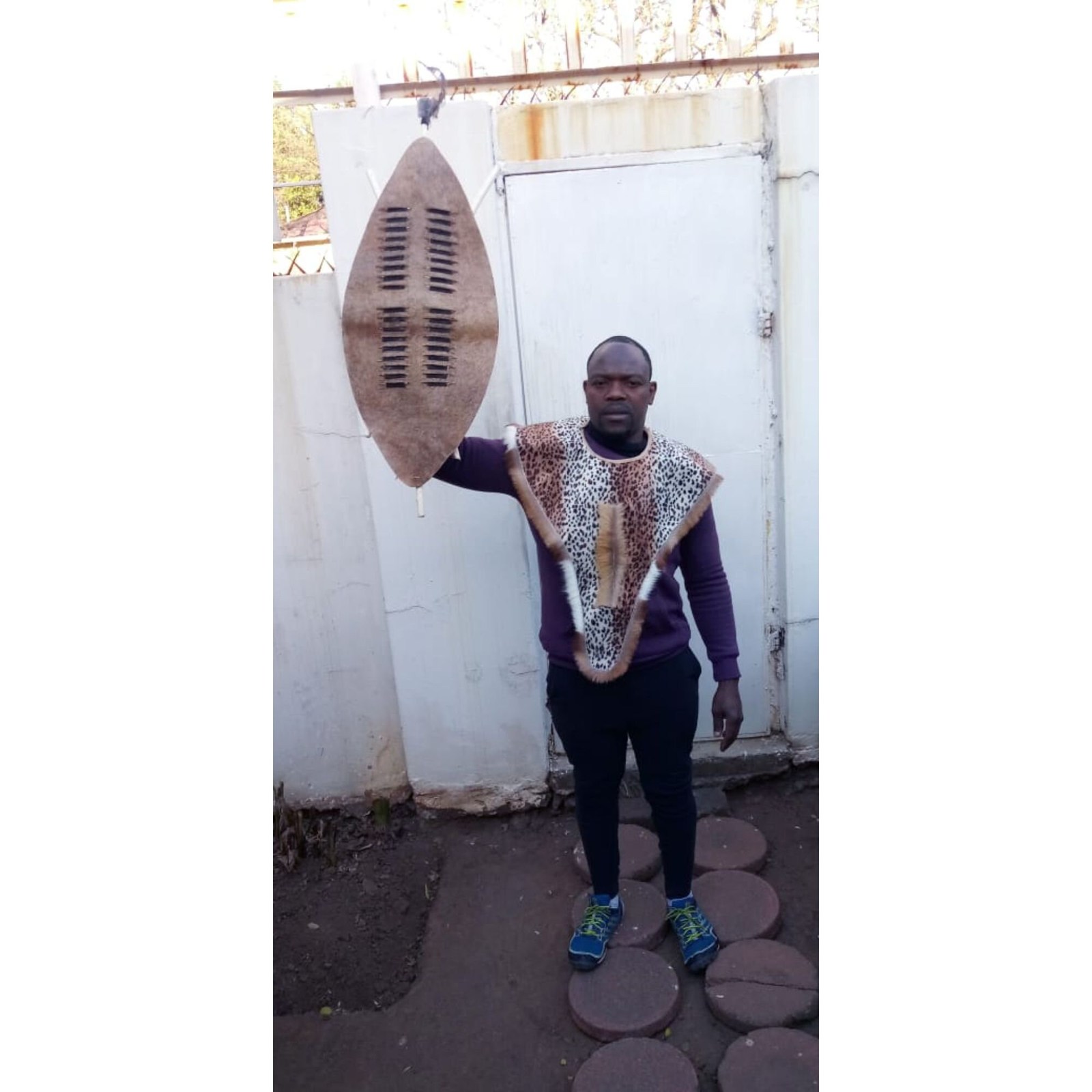 2 in 1 Zulu African Traditional cultural Shield, African warrior hat ...