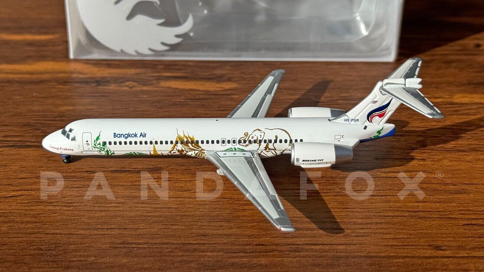 Bangkok Airways Boeing 717-200 HS-PGR Phoenix PH4BKP047 Scale 1:400 RARE - Contemporary Manufacture