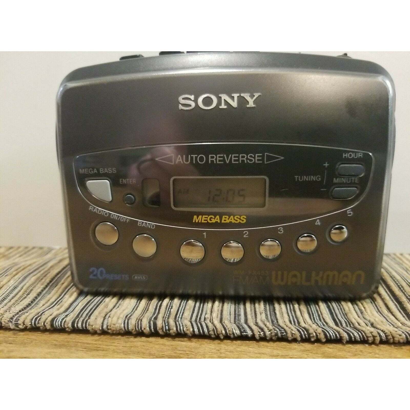 Sony Walkman WM-FX453 Cassette Tape Player Auto Reverse Mega Bass ...