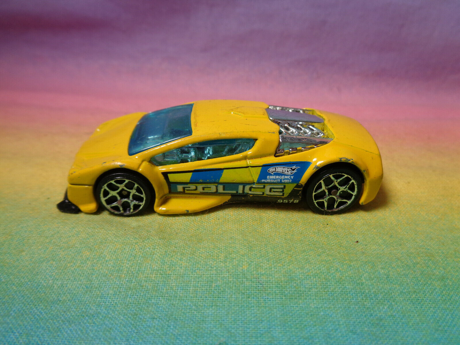 2002 Mattel Hot Wheels ZOTIC Police Car Yellow Emergency Pursuit Unit ...
