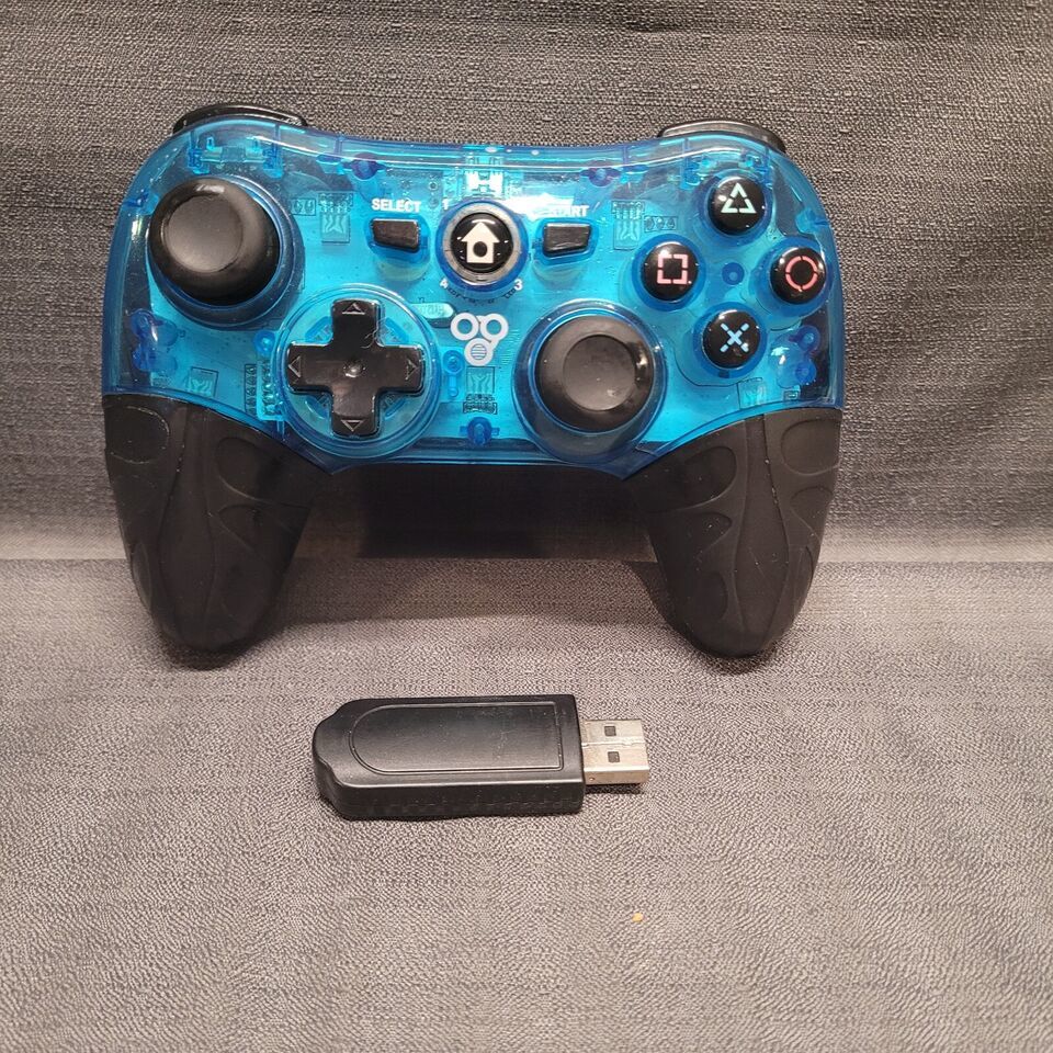 Biogenik Blue Multi Glo Wireless Controller for the Playstation 3 WL081