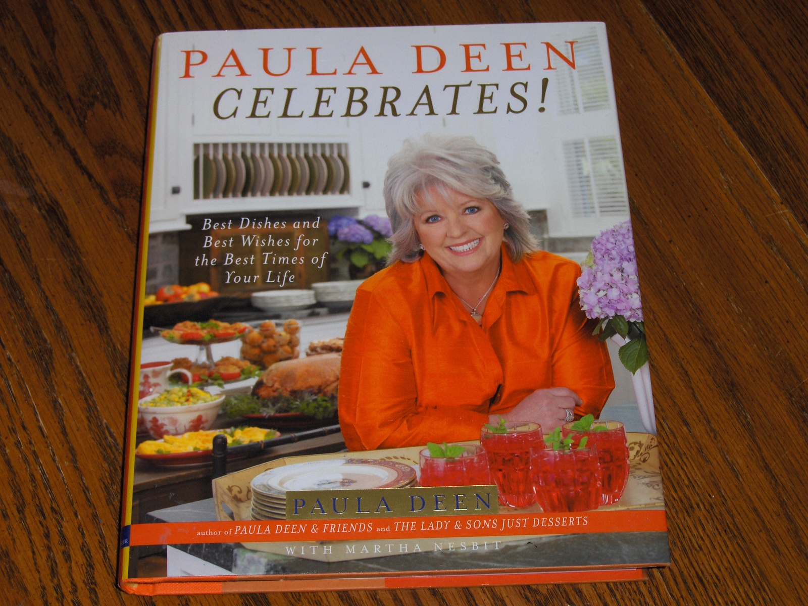 Paula Deen Celebrates Cookbook - Books