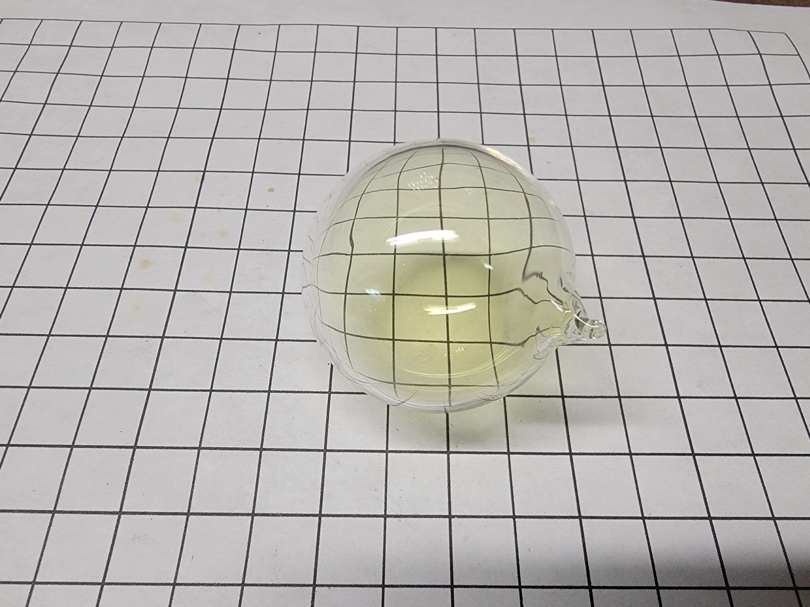99.9% Chlorine Gas Sphere Element Sample - Other