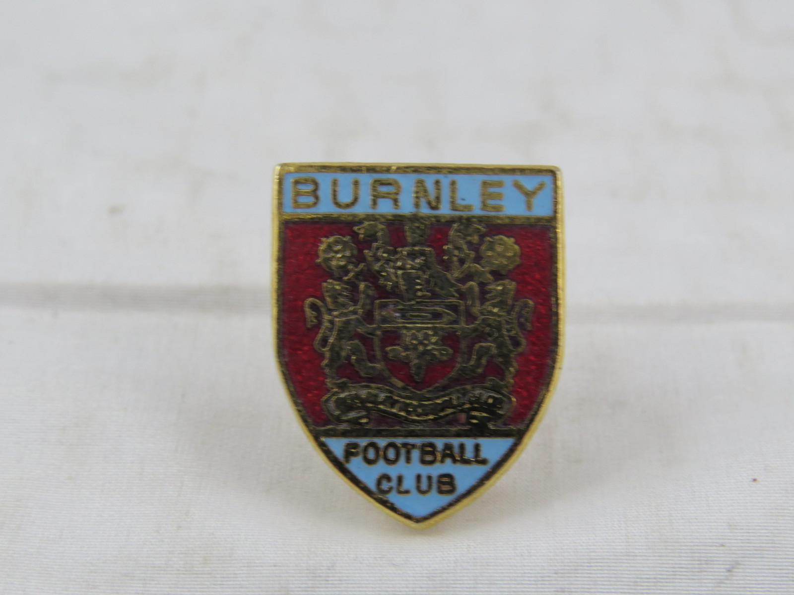 Vintage Burnely FC Pin - Team Crest in Team Colours - Inlaid Pin ...