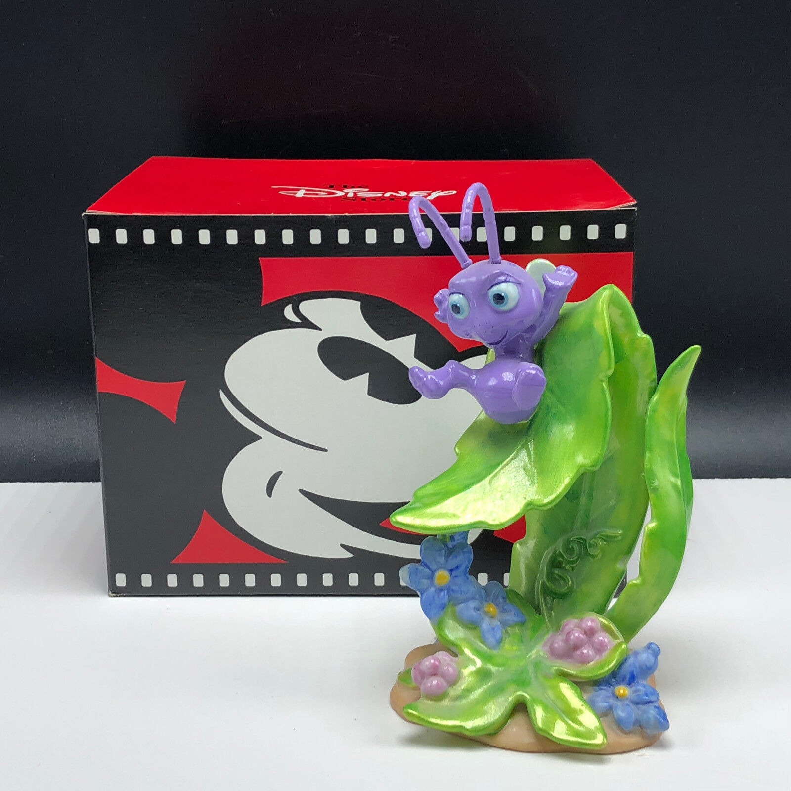 Walt Disney Store classics figurine statue in box A Bugs Life Pixar Dot ...