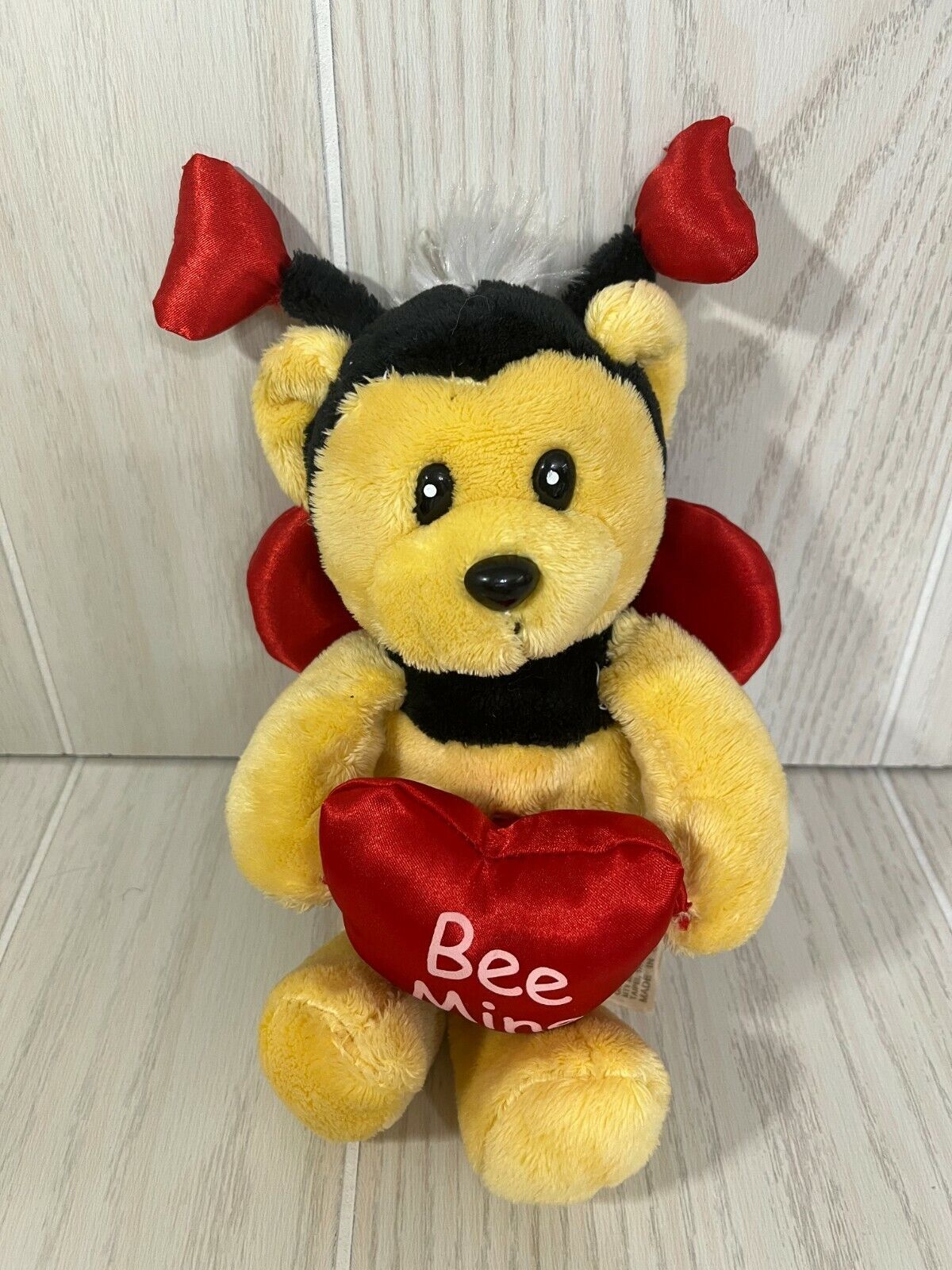 Dan Dee Bee Mine small plush teddy bear Valentine's Day red heart bug ...