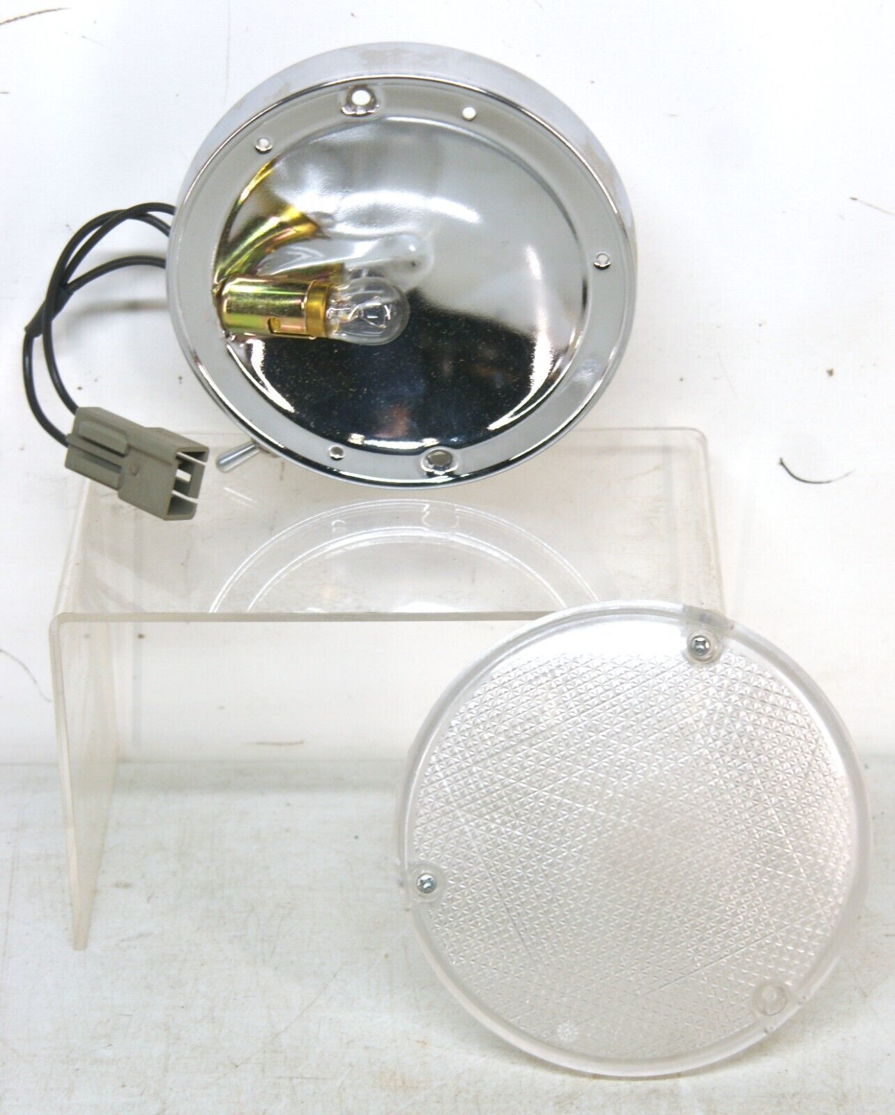 D8HZ-13776-C Ford /Freightliner Interior Dome Map Lamp Assy OEM 8367 ...