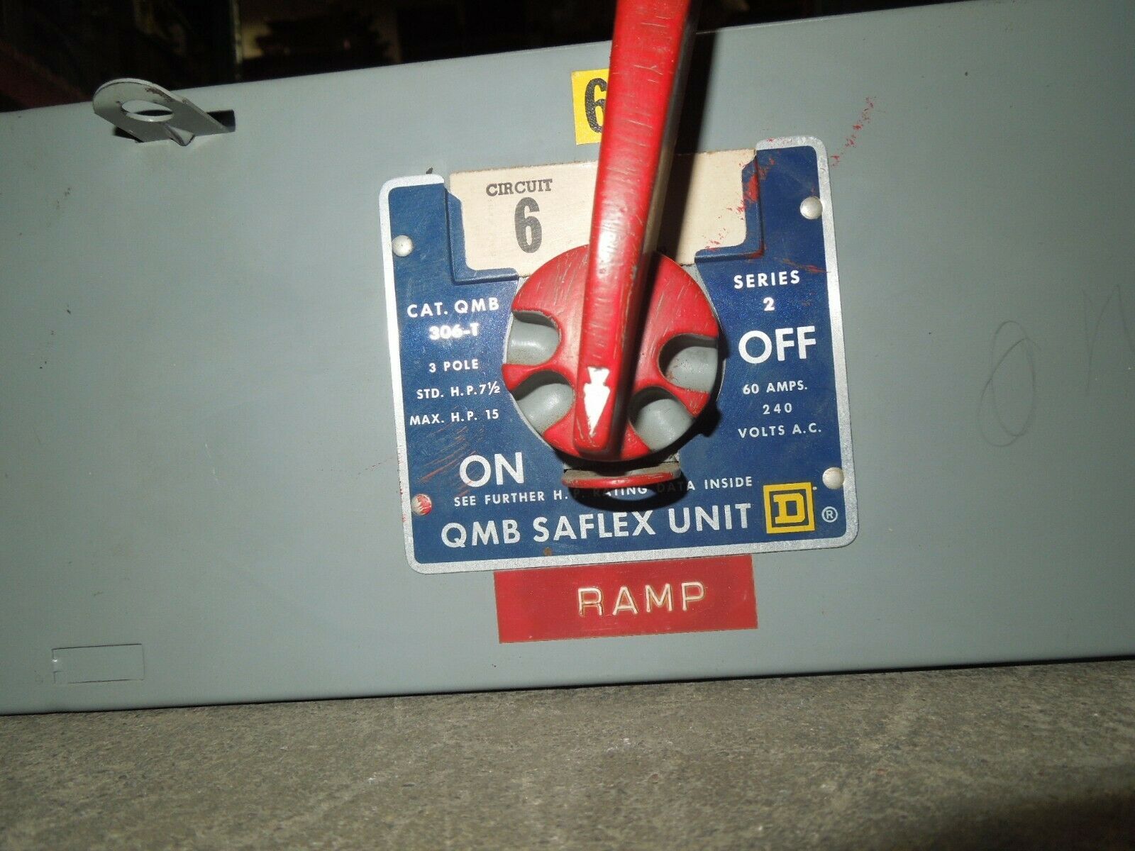 Square D QMB-306-T 60/60A 3p 240VAC Twin Fusible Panelboard Switch Used ...